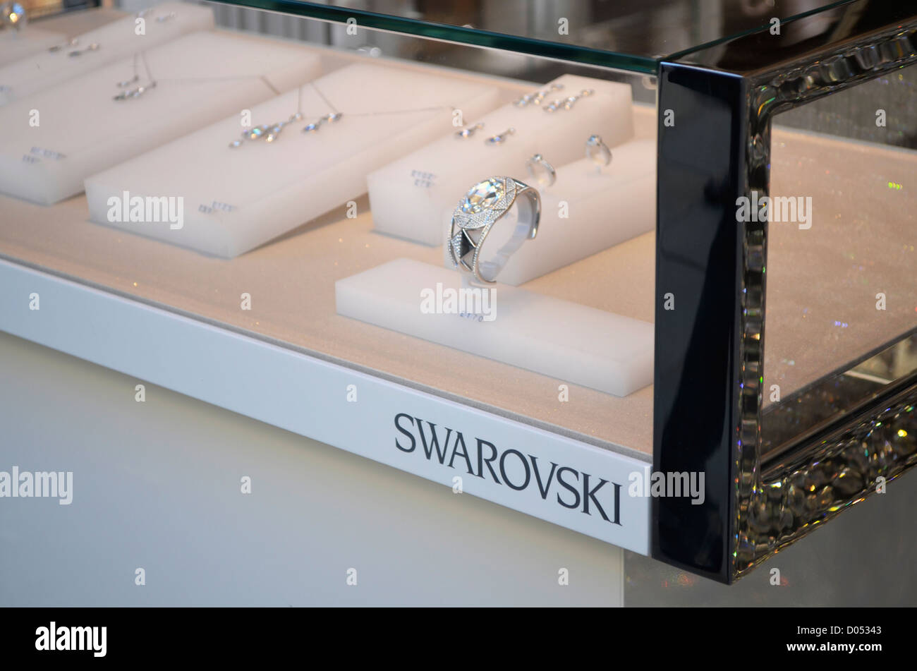 Swarovski window display showing a ring Stock Photo - Alamy