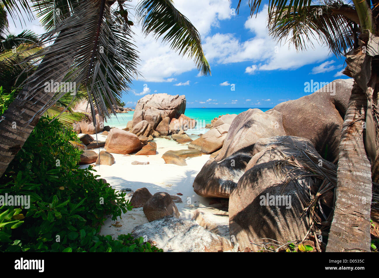 Secluded beach in Seychelles Stock Photo - Alamy