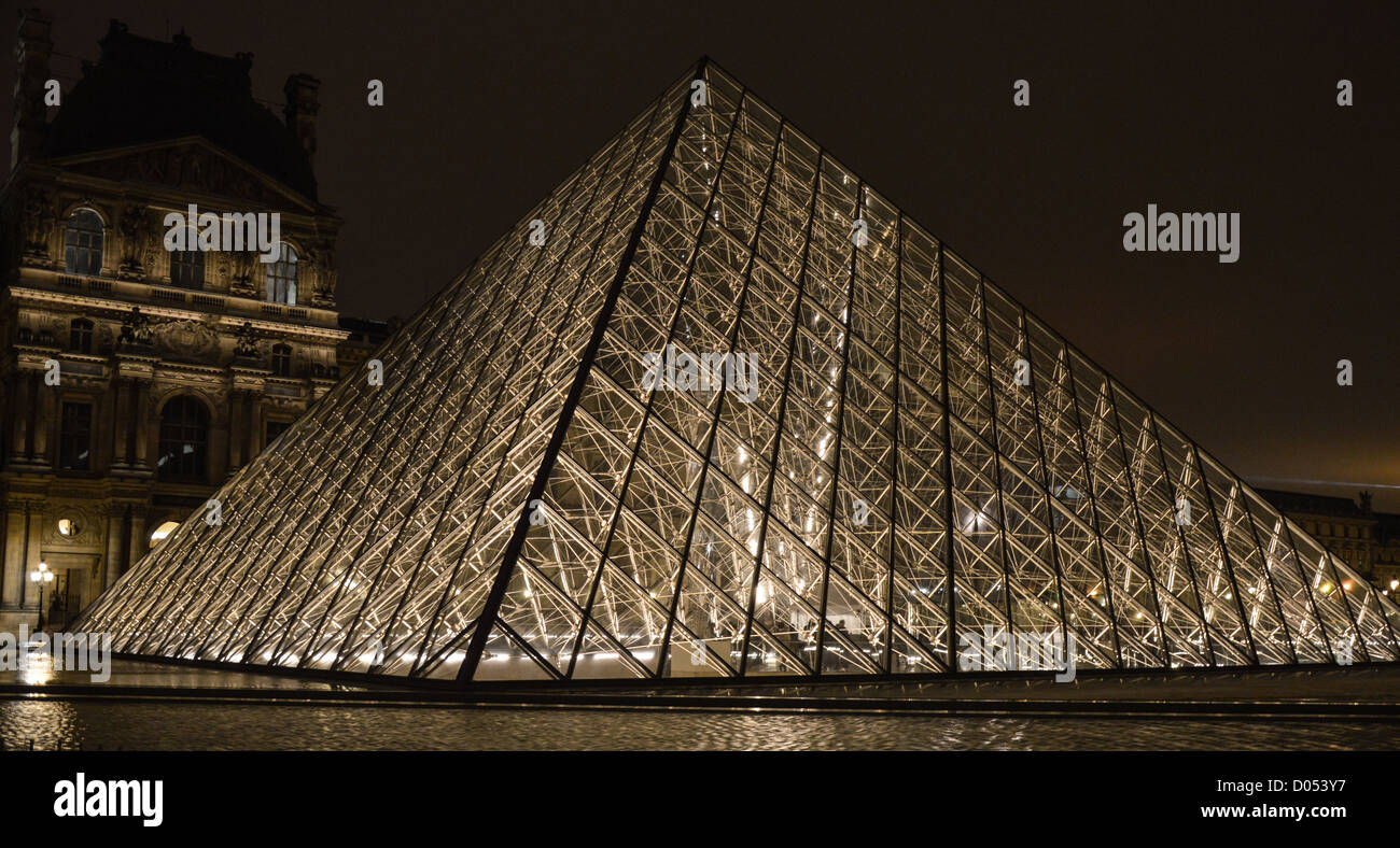 Louvre museum at dusk - Paris France Stock Photo - Alamy