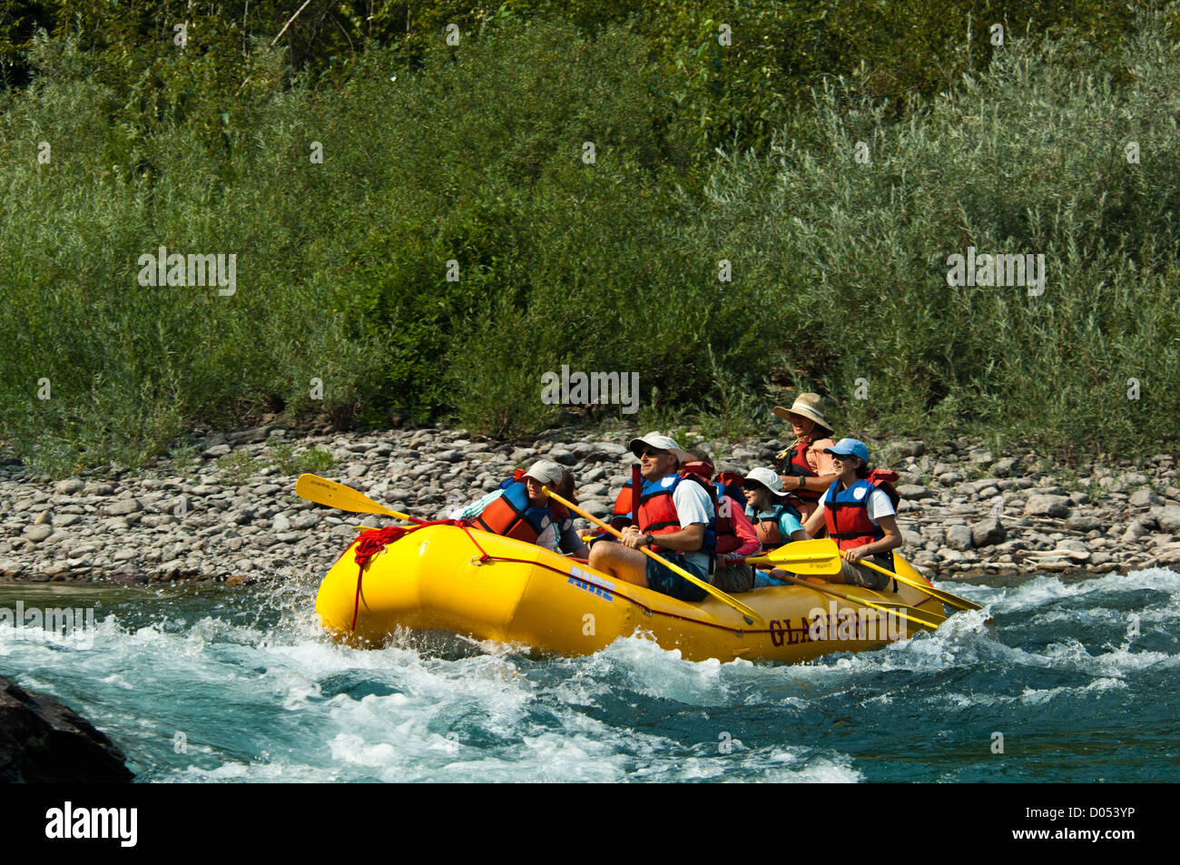 Families and kids rafting on the Middle Fork of the Flathead River ...
