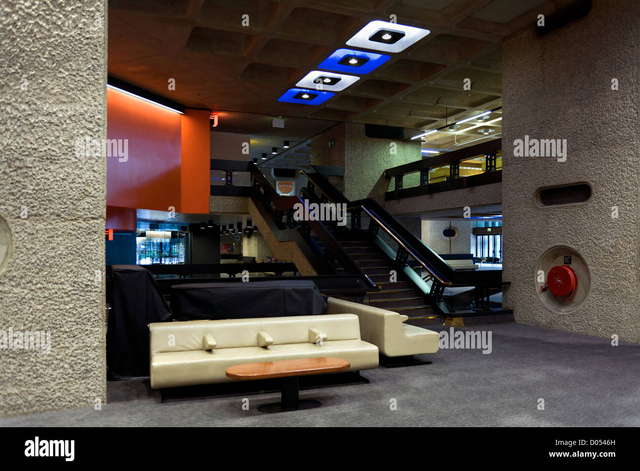 Barbican library hi-res stock photography and images - Alamy