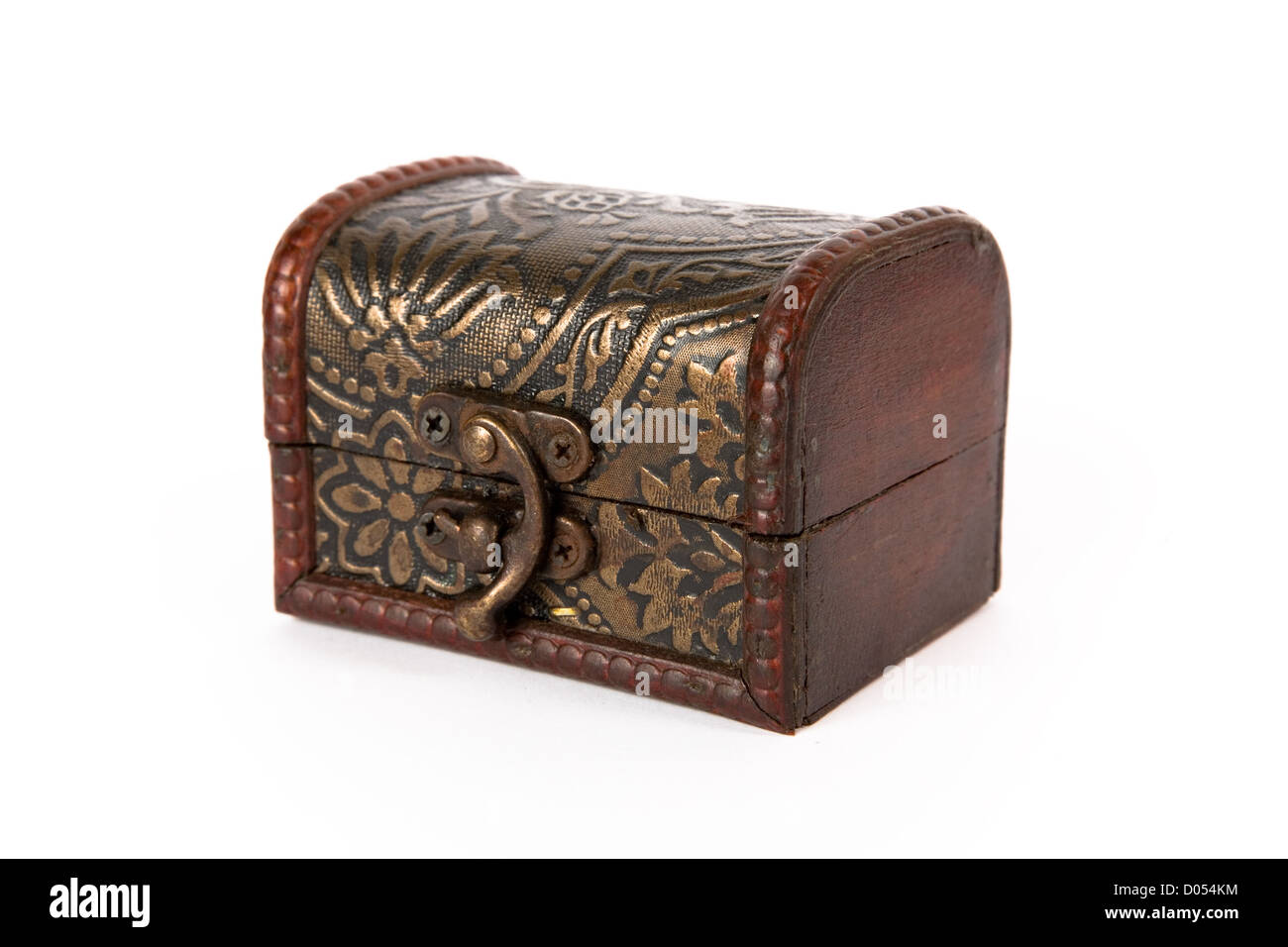 Old-fashioned treasure chest, isolated on white background Stock Photo ...