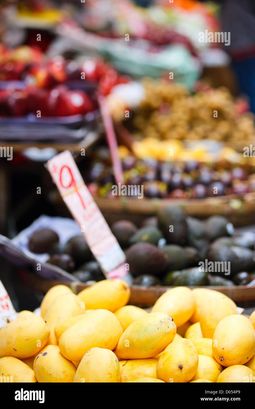 Mango market hi-res stock photography and images - Alamy