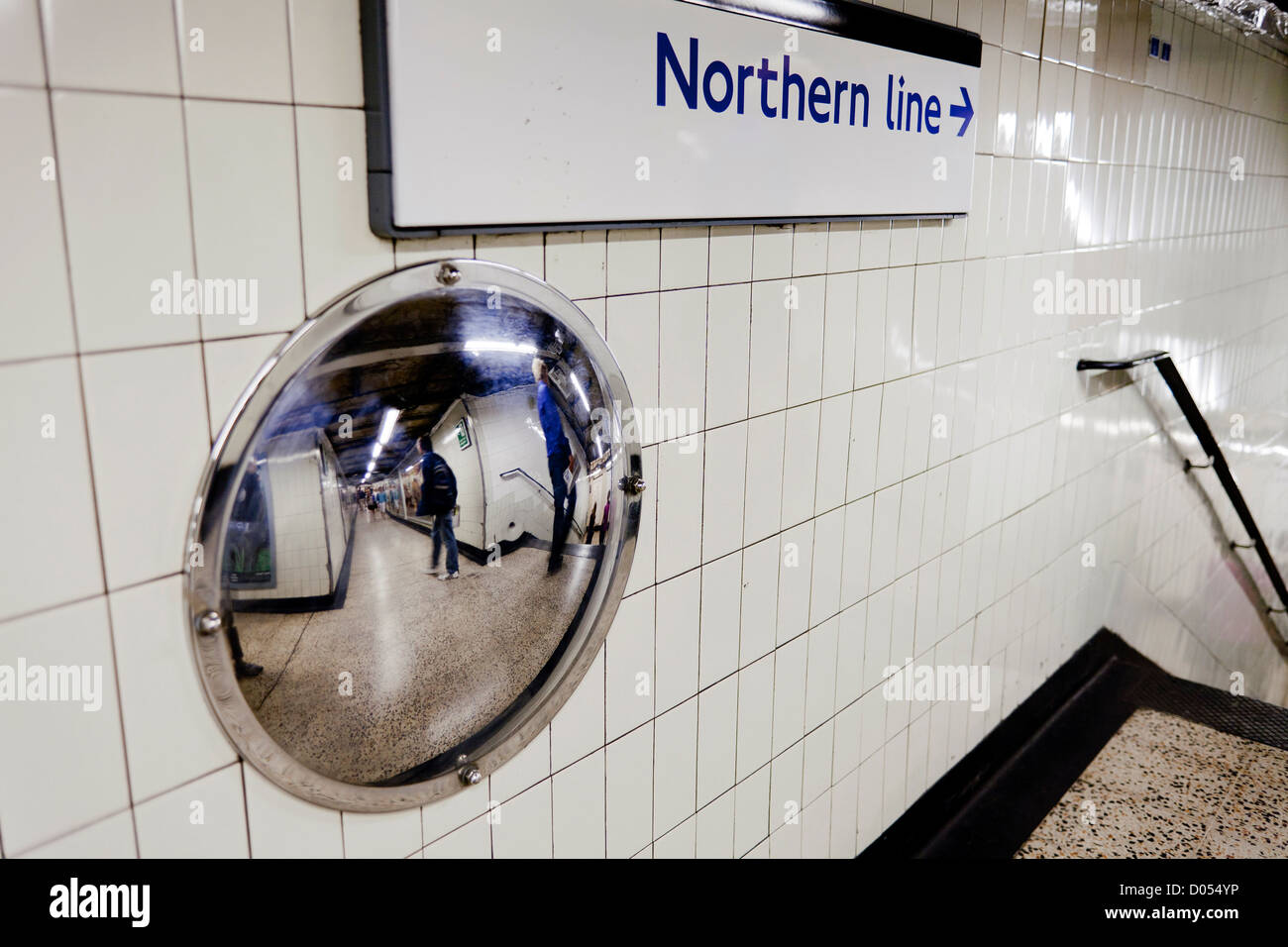 A junction inside London subway Stock Photo - Alamy