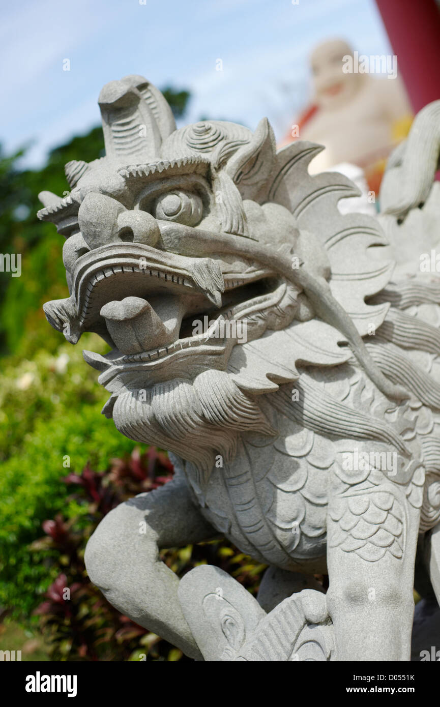 Dragon carving at Pagoda Ling San Tuaran, Sabah, Borneo Stock Photo - Alamy