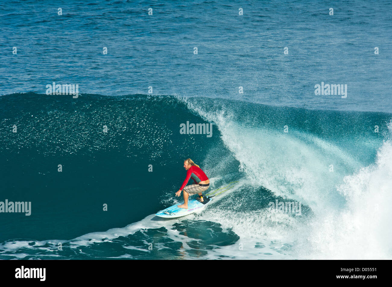 Man surfing at Honolua Bay, Maui Hawaii Stock Photo - Alamy