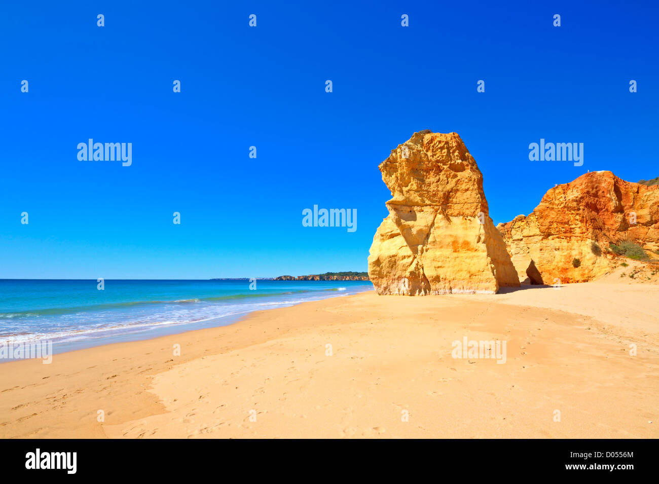 Praia de rocha hi-res stock photography and images - Alamy