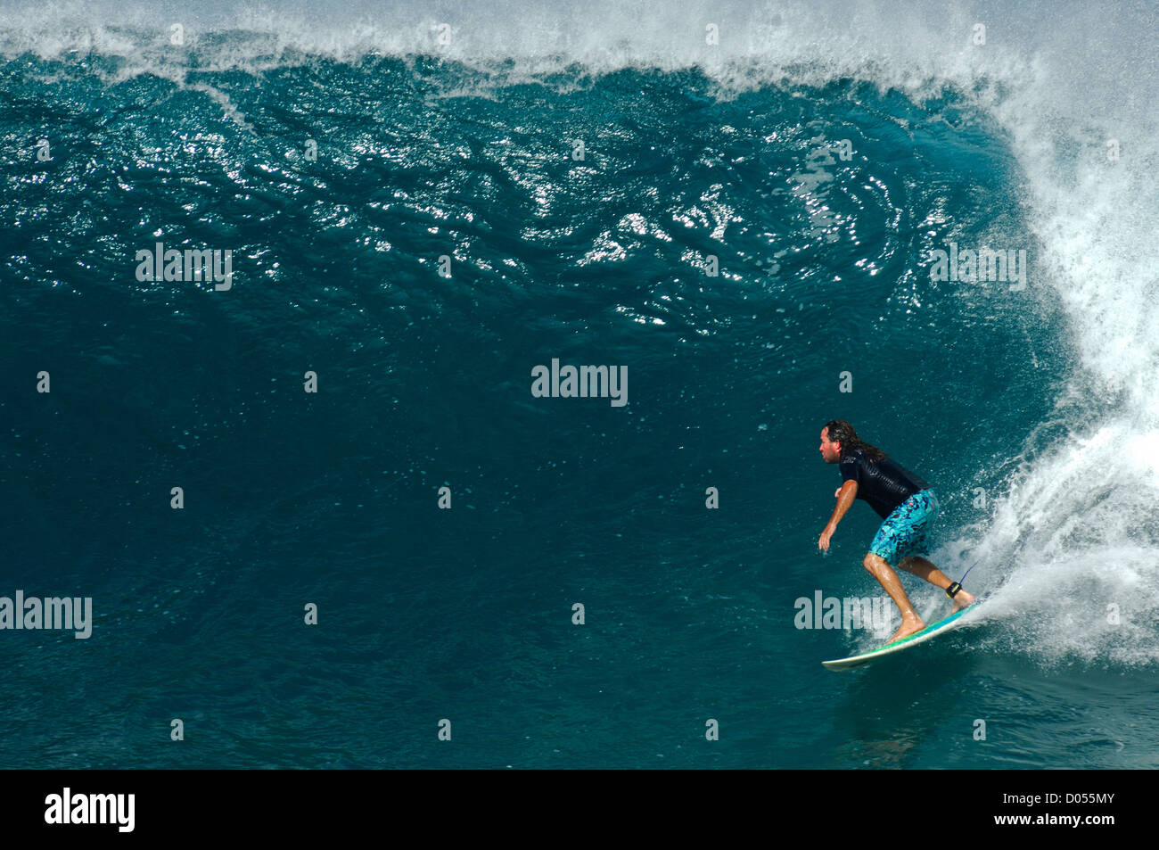 Man surfing at Honolua Bay, Maui Hawaii Stock Photo - Alamy