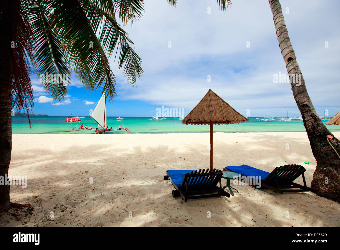 Beautiful exotic beach Stock Photo - Alamy
