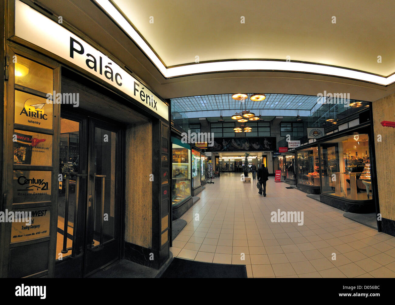 Phoenix mall hi-res stock photography and images - Alamy