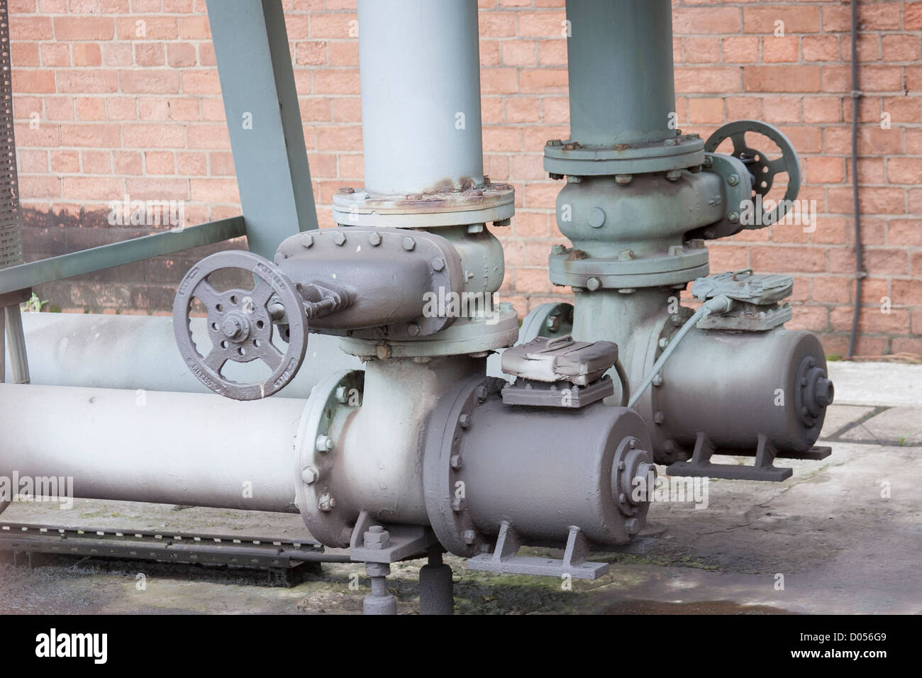 Industrial pipework assembly Stock Photo - Alamy