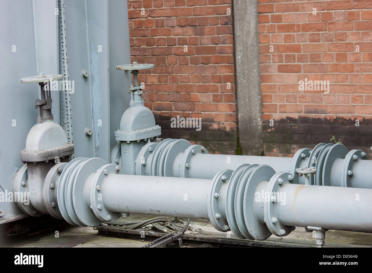 Industrial pipework assembly Stock Photo - Alamy