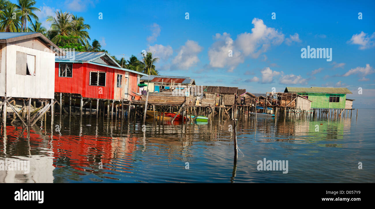 Sea gypsy village Stock Photo - Alamy