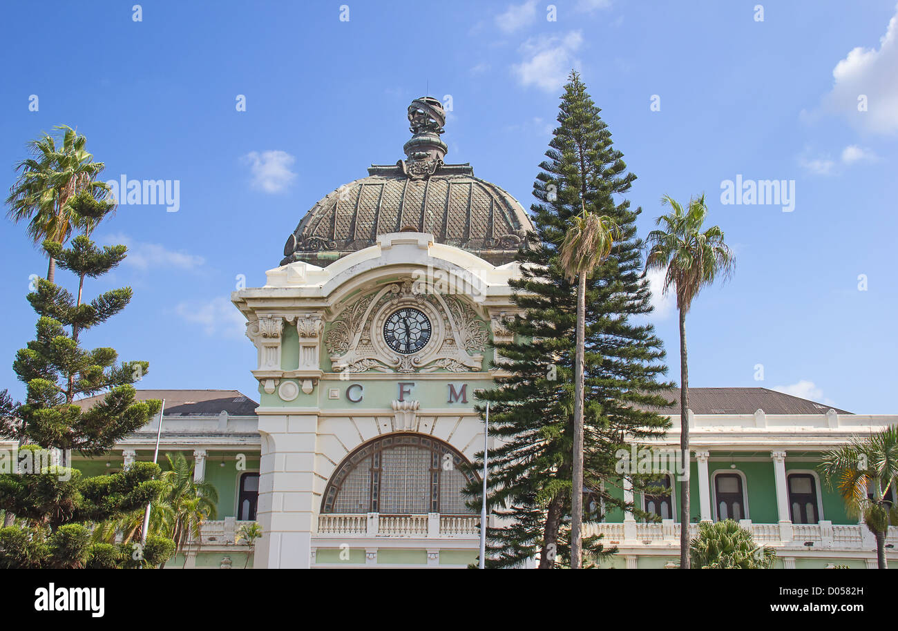 Maputo train station in Mozambique Stock Photo - Alamy