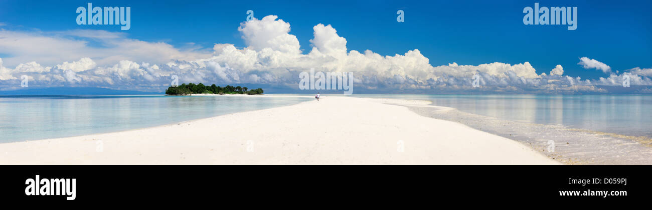 Tropical island panorama Stock Photo - Alamy