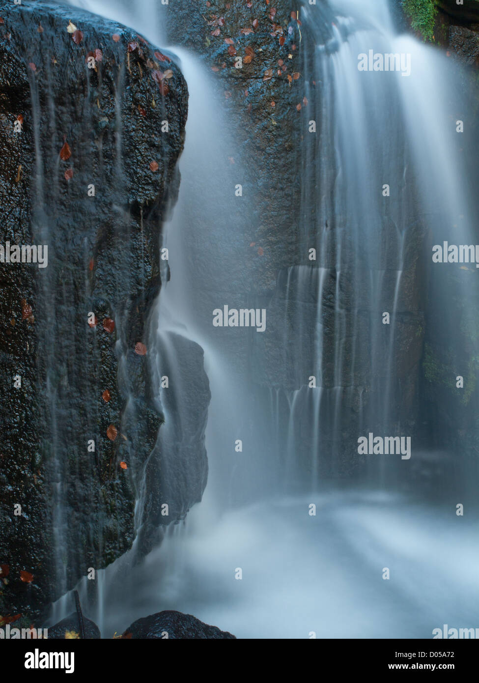 Waterfall spray hi-res stock photography and images - Alamy
