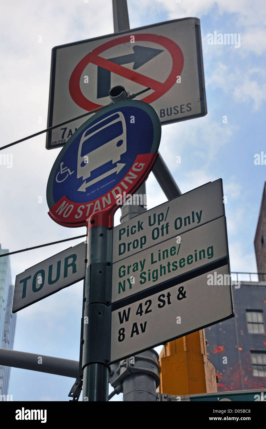 Bus stop sign nyc hi-res stock photography and images - Alamy