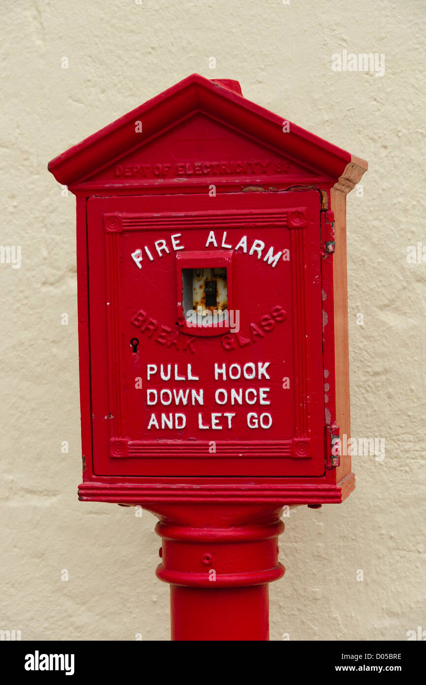 Old fire alarm hi-res stock photography and images - Alamy
