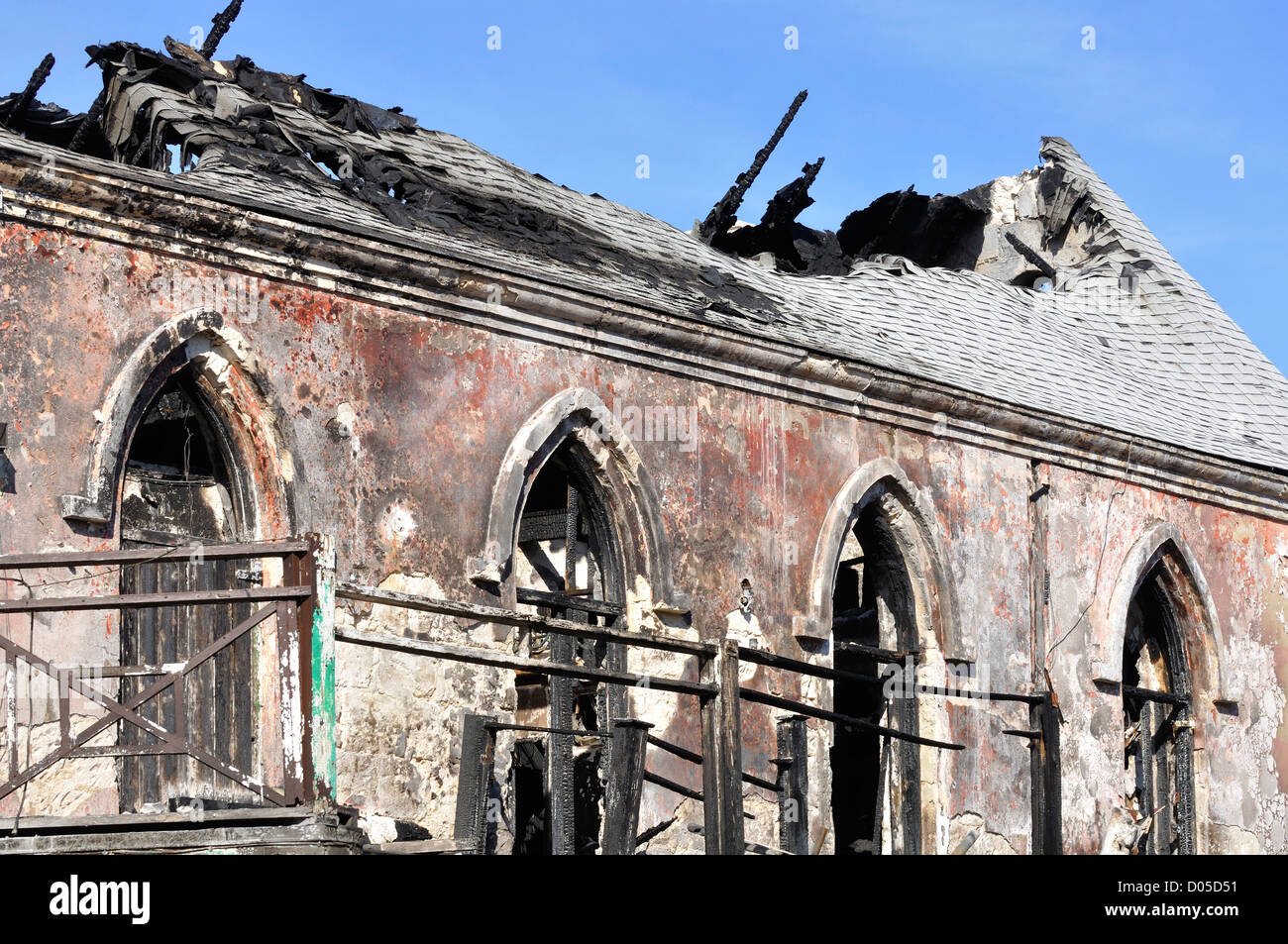 Burnt church hi-res stock photography and images - Alamy