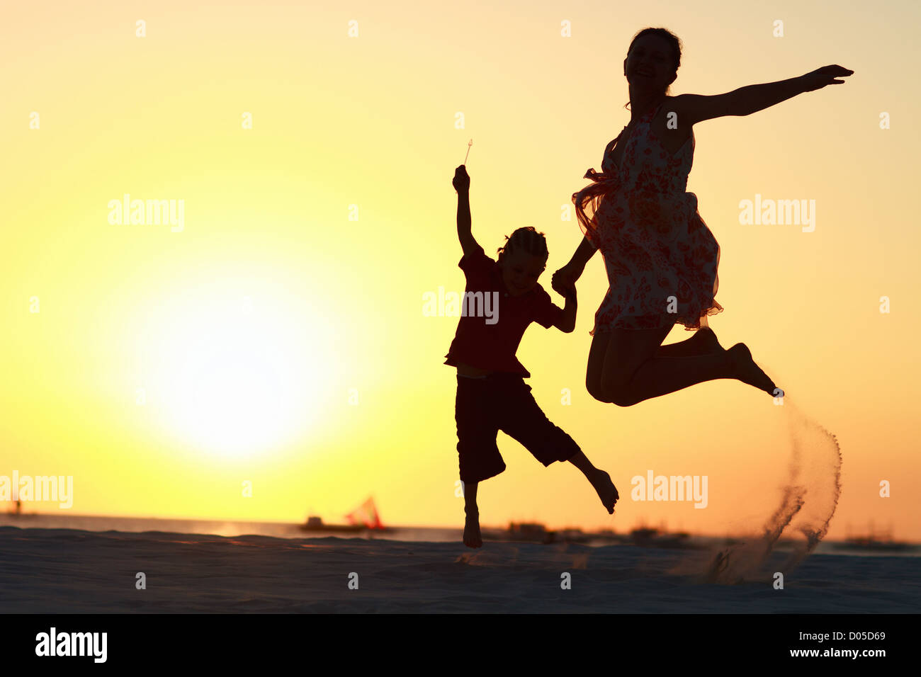 Silhouette jumping hi-res stock photography and images - Alamy