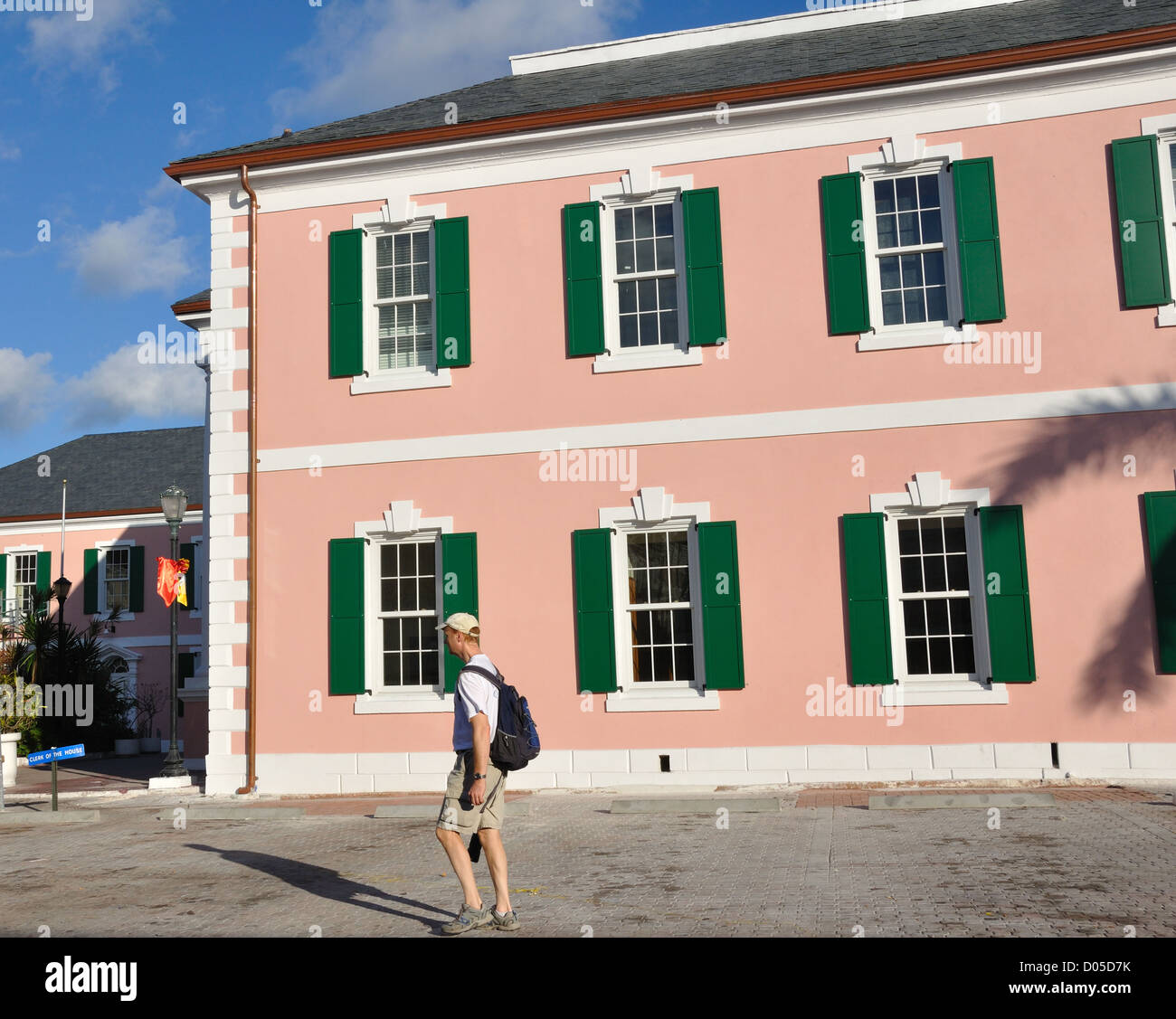 Bahamas pink house hi-res stock photography and images - Alamy