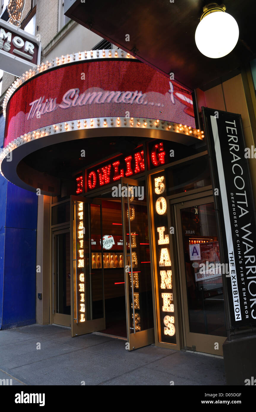 Bowling Alley New York City High Resolution Stock Photography and ...