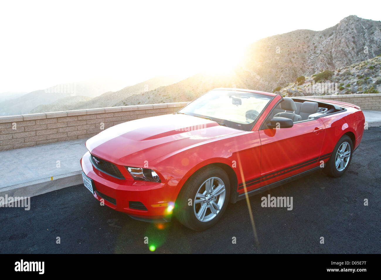 Ford mustang road national park hi-res stock photography and images - Alamy