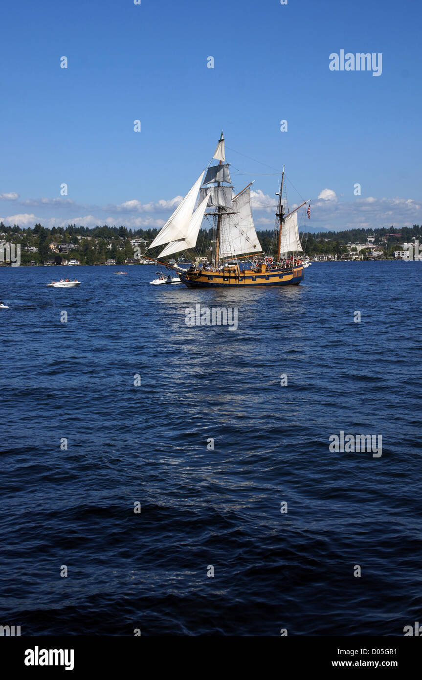 Lady washington ship hi-res stock photography and images - Alamy