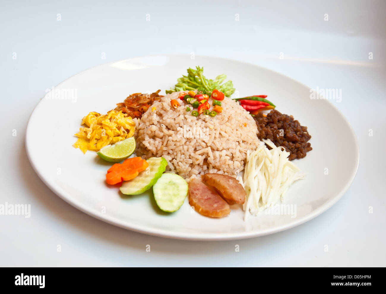 Thai shrimp fried rice khao hi-res stock photography and images - Alamy