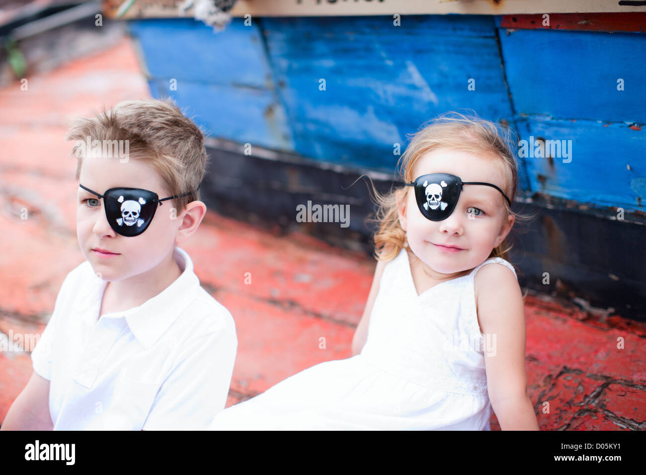 Pirates of the caribbean character hi-res stock photography and images ...