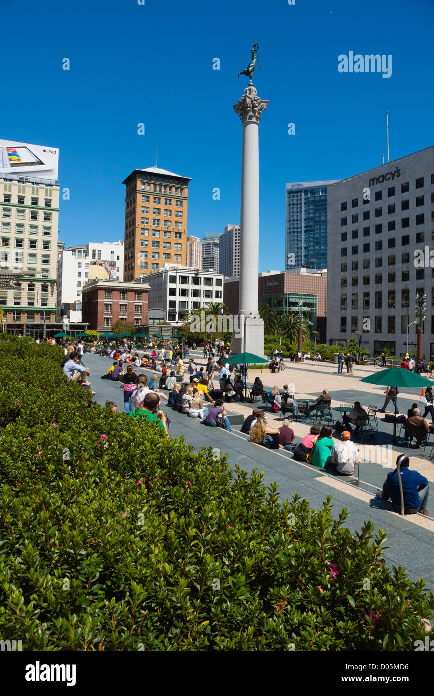 San Francisco - Union Square public park, Victory column centre Stock ...
