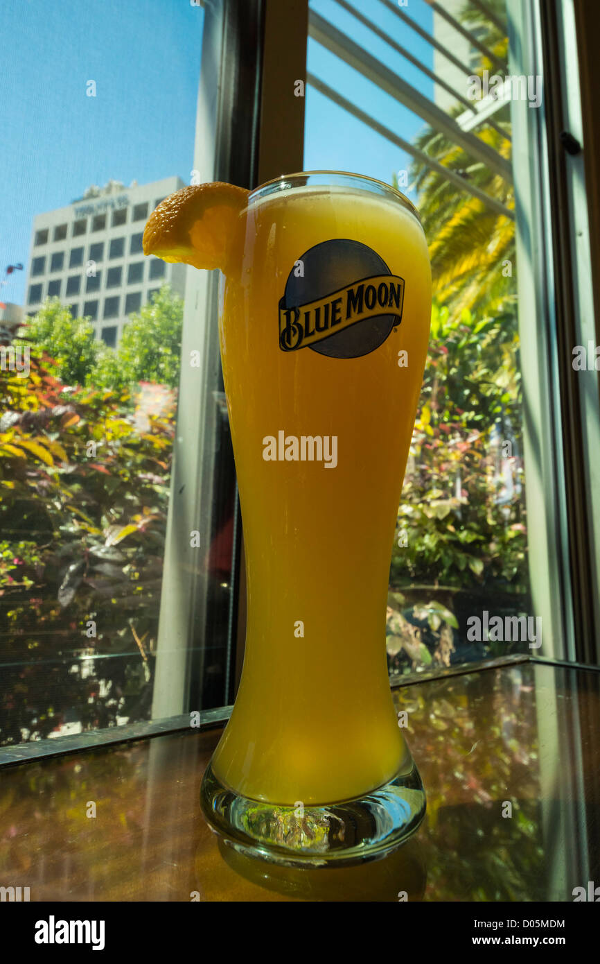 Italian Luna Moon Beer