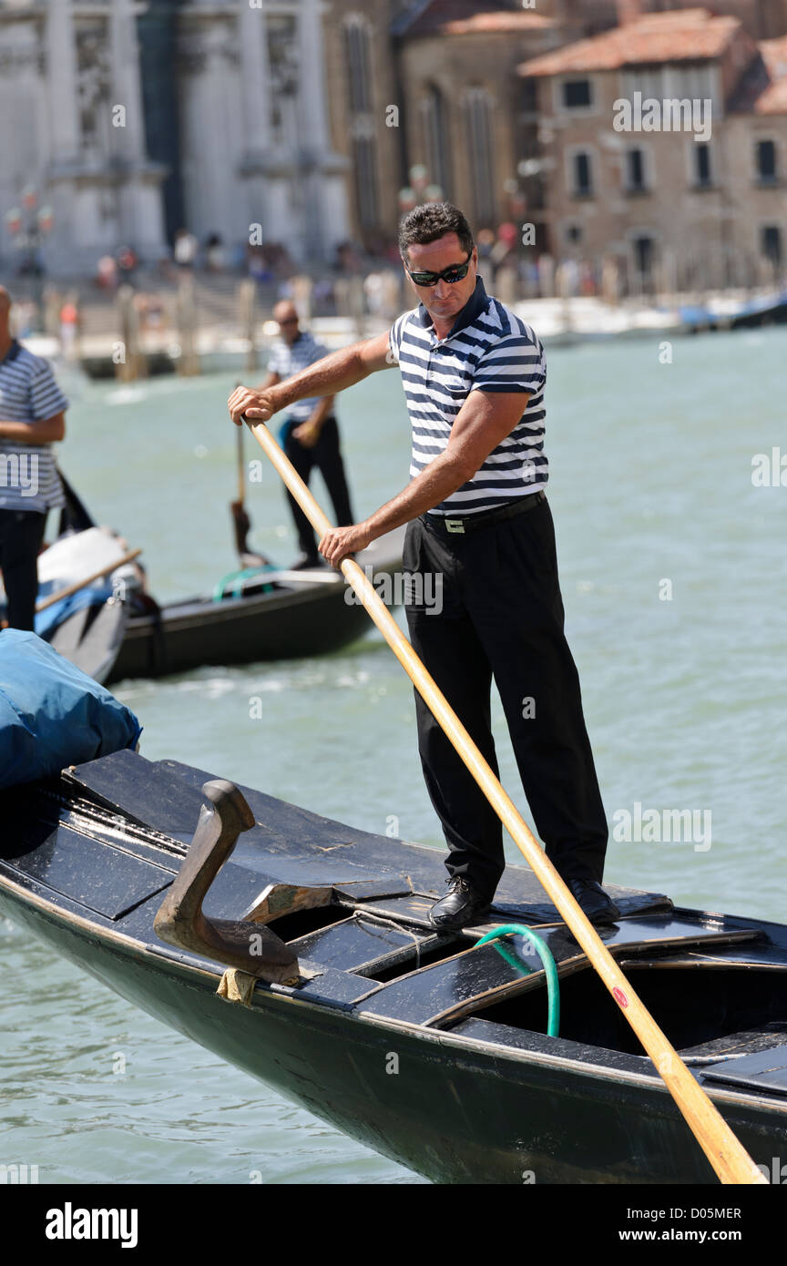 Venetian gondolier hi-res stock photography and images - Alamy