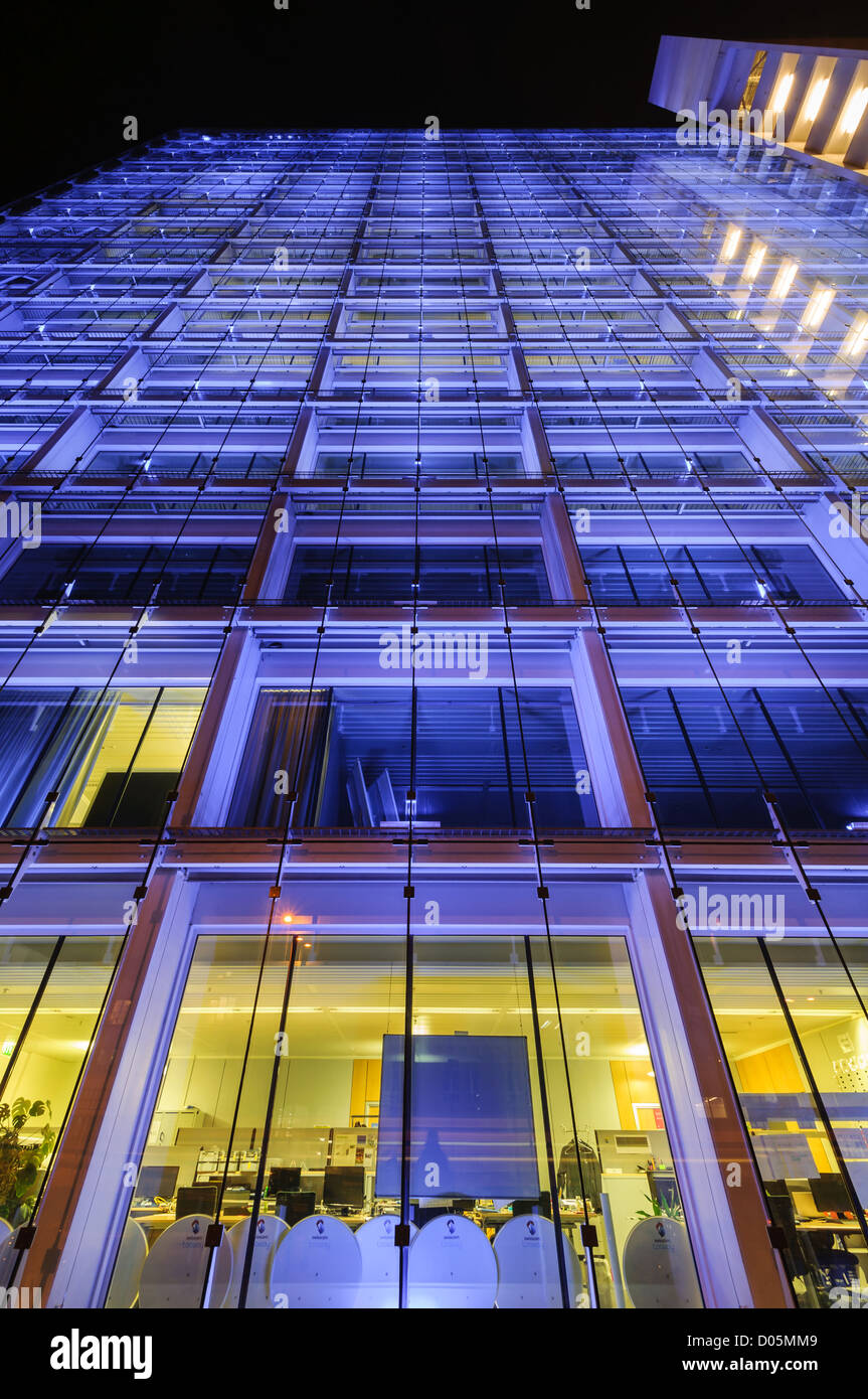 Modern zurich architecture hi-res stock photography and images - Alamy