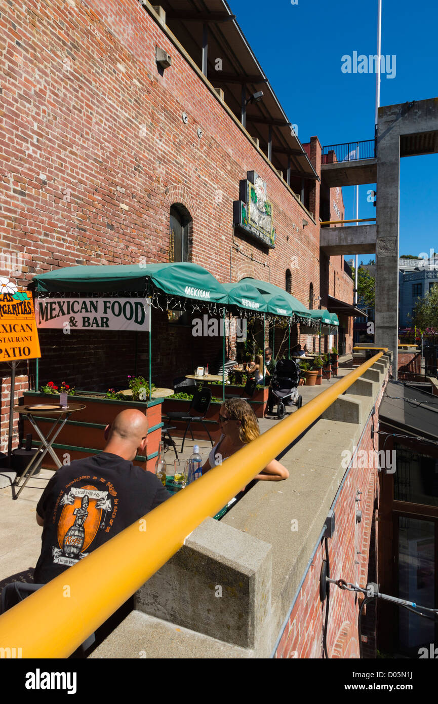Canning Factory High Resolution Stock Photography and Images - Alamy