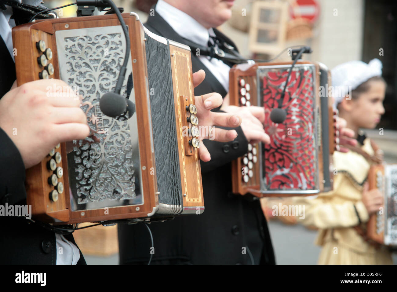 Traditional French Musicians and Dancers at Fontenay Le compte market ...