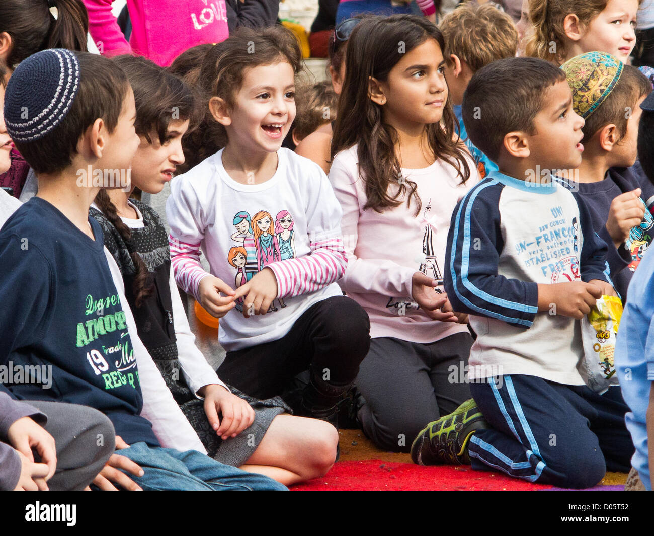 The Jerusalem Theatre for Performing Arts hosts 450 children from the ...