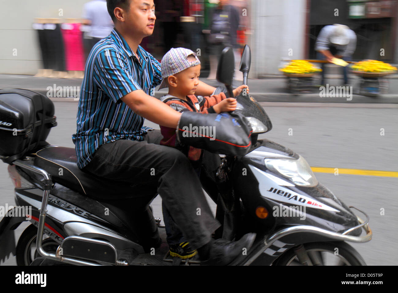 Shanghai China,Asia,Chinese,Oriental,Huangpu District,Sichuan Road ...