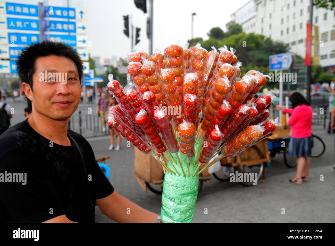 China shanghai street vendor selling hi-res stock photography and ...