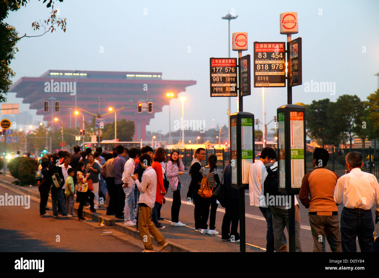 Asian bus stop hi-res stock photography and images - Alamy