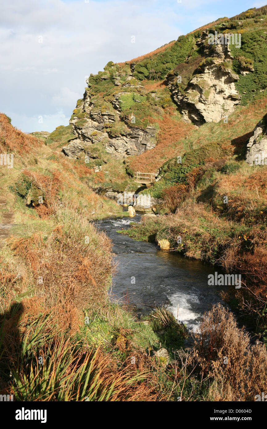 Rocky valley labyrinths hi-res stock photography and images - Alamy