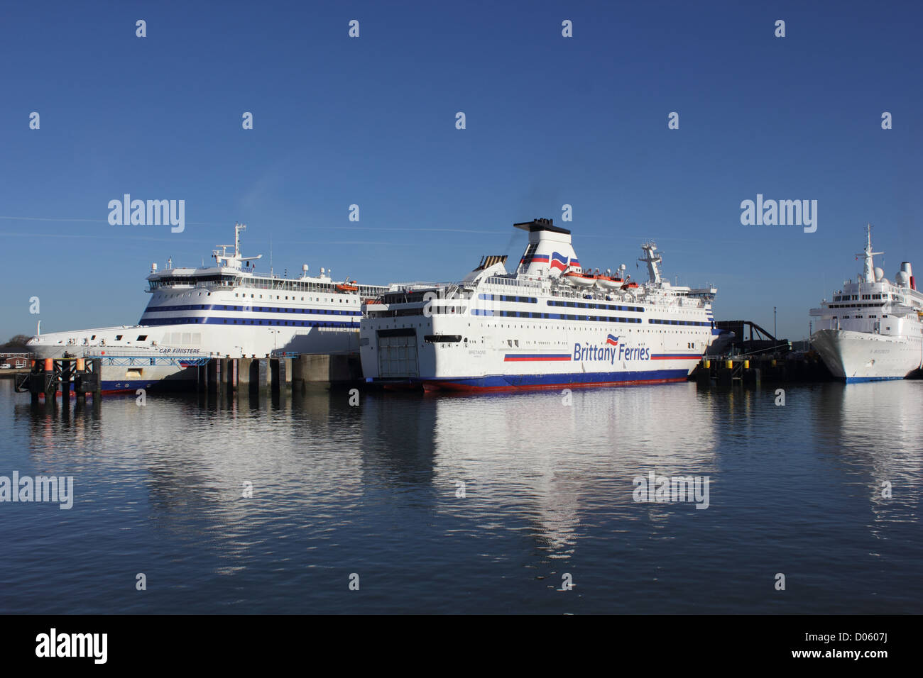 Passenger & car ferries Stock Photo - Alamy
