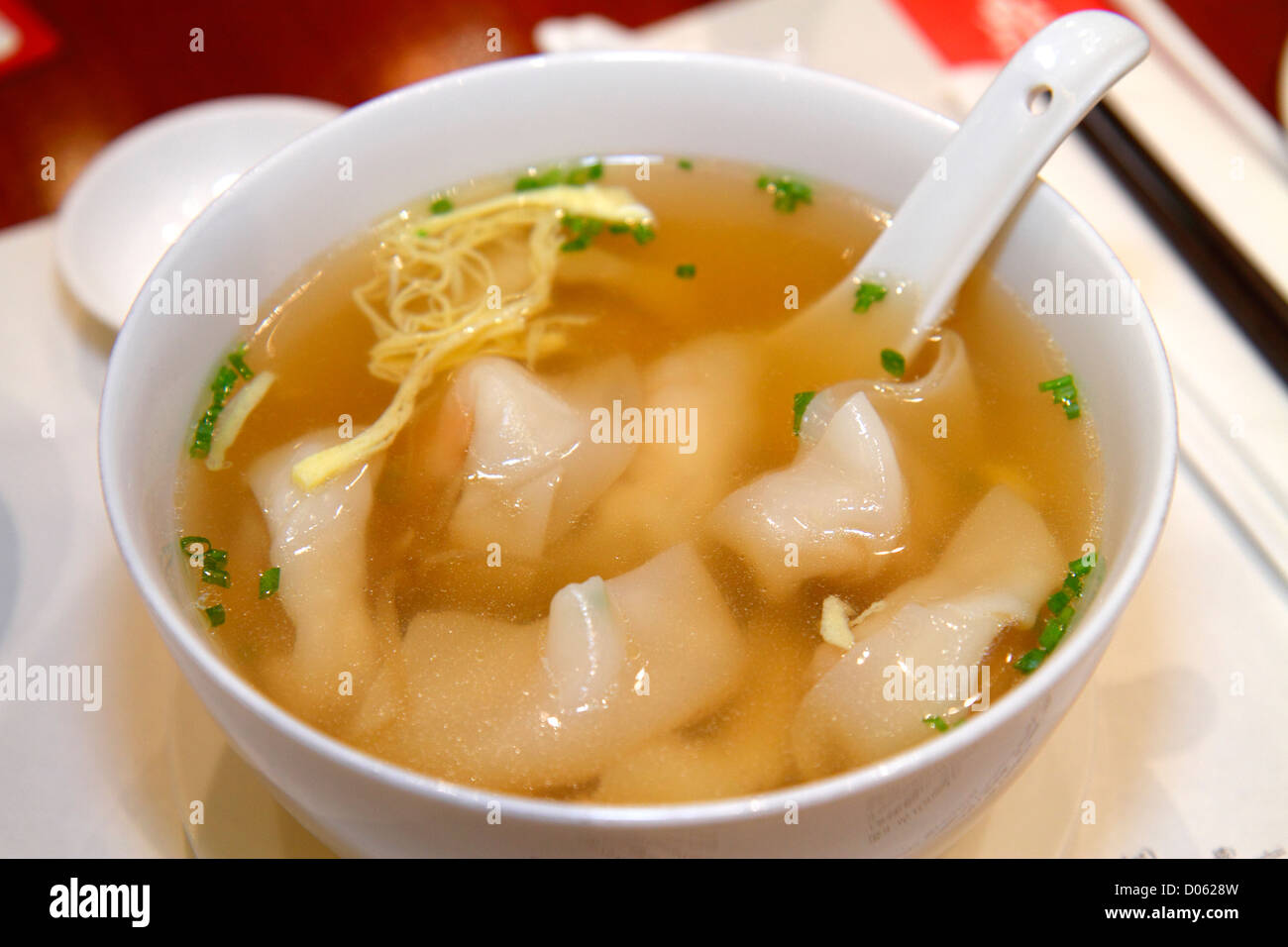 Shanghai china chinese food market shopping mall hi-res stock ...