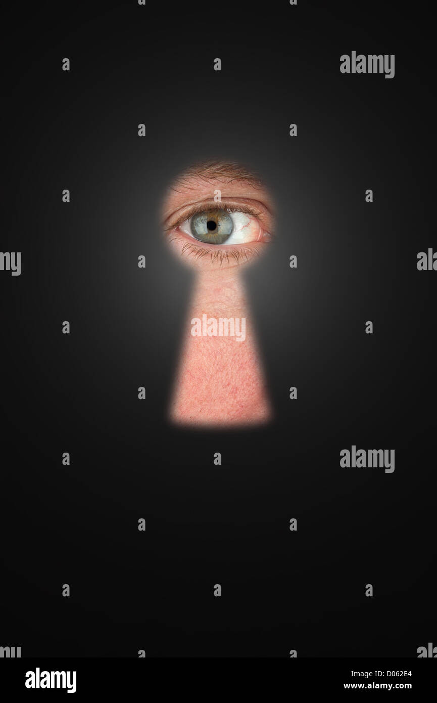 Looking through a keyhole hi-res stock photography and images - Alamy