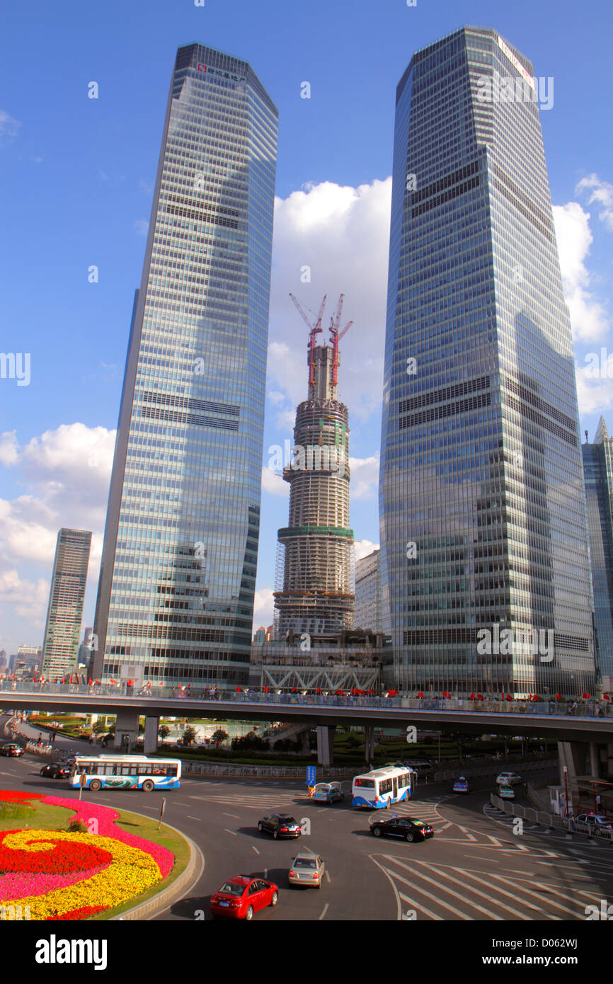 Shanghai Pedestrian Bridge Lujiazui High Resolution Stock Photography ...