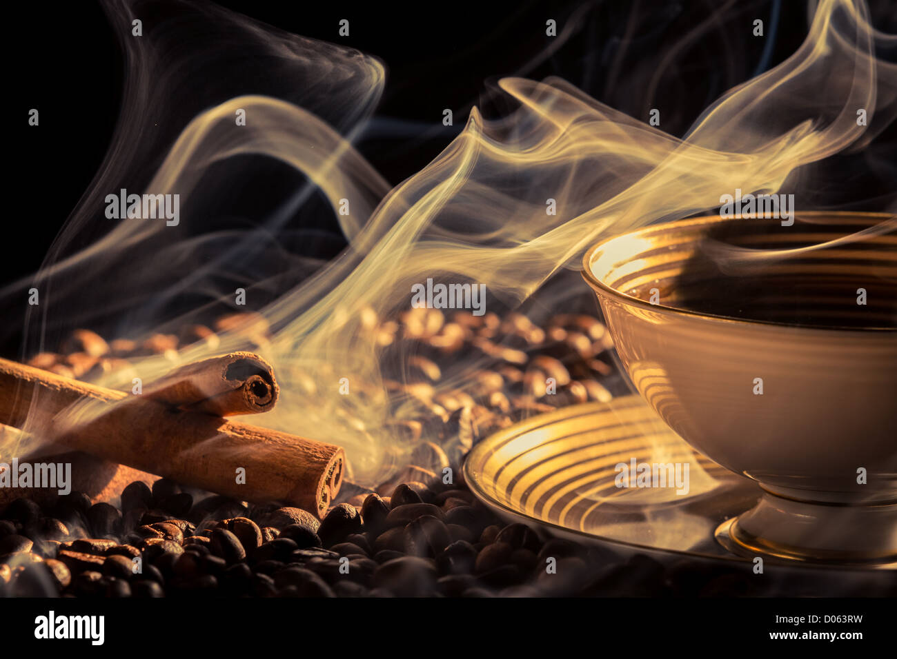 Cinnamon smell of brewed coffee Stock Photo - Alamy
