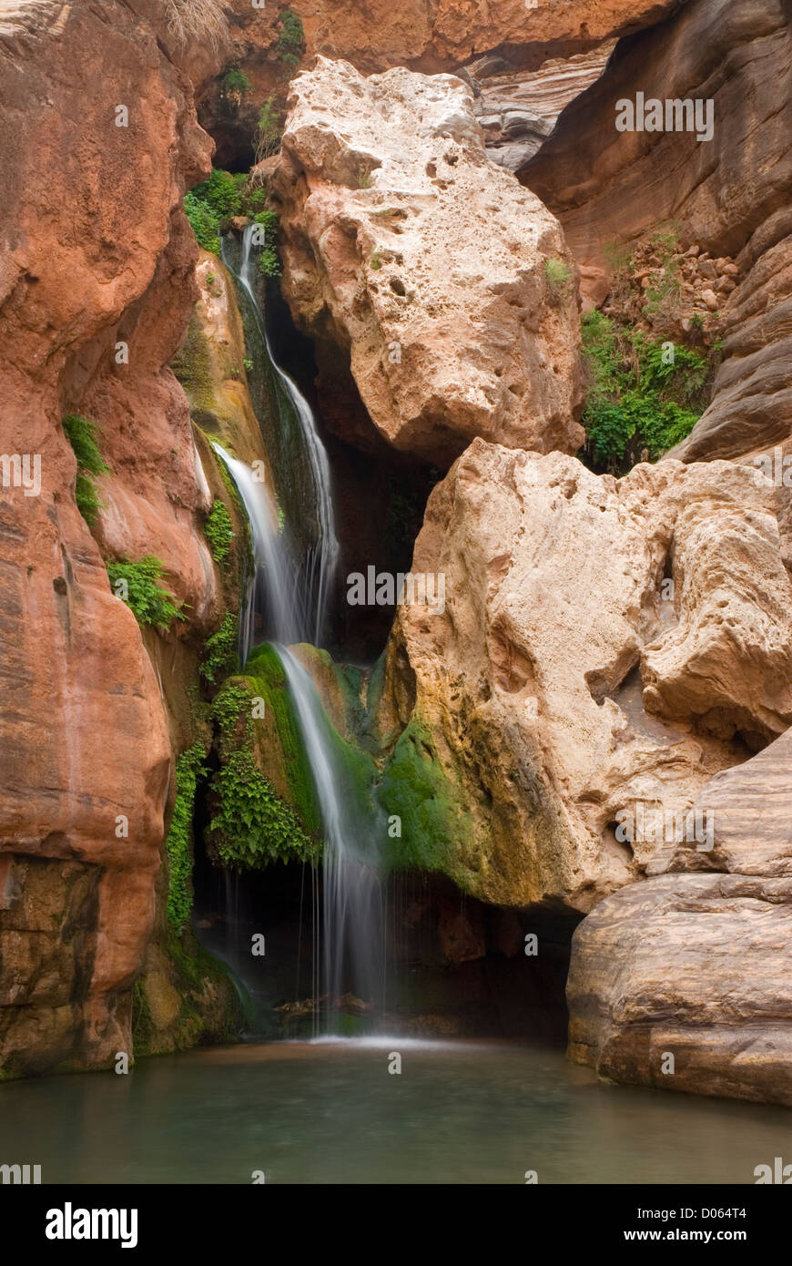 Chasm waterfall hi-res stock photography and images - Alamy