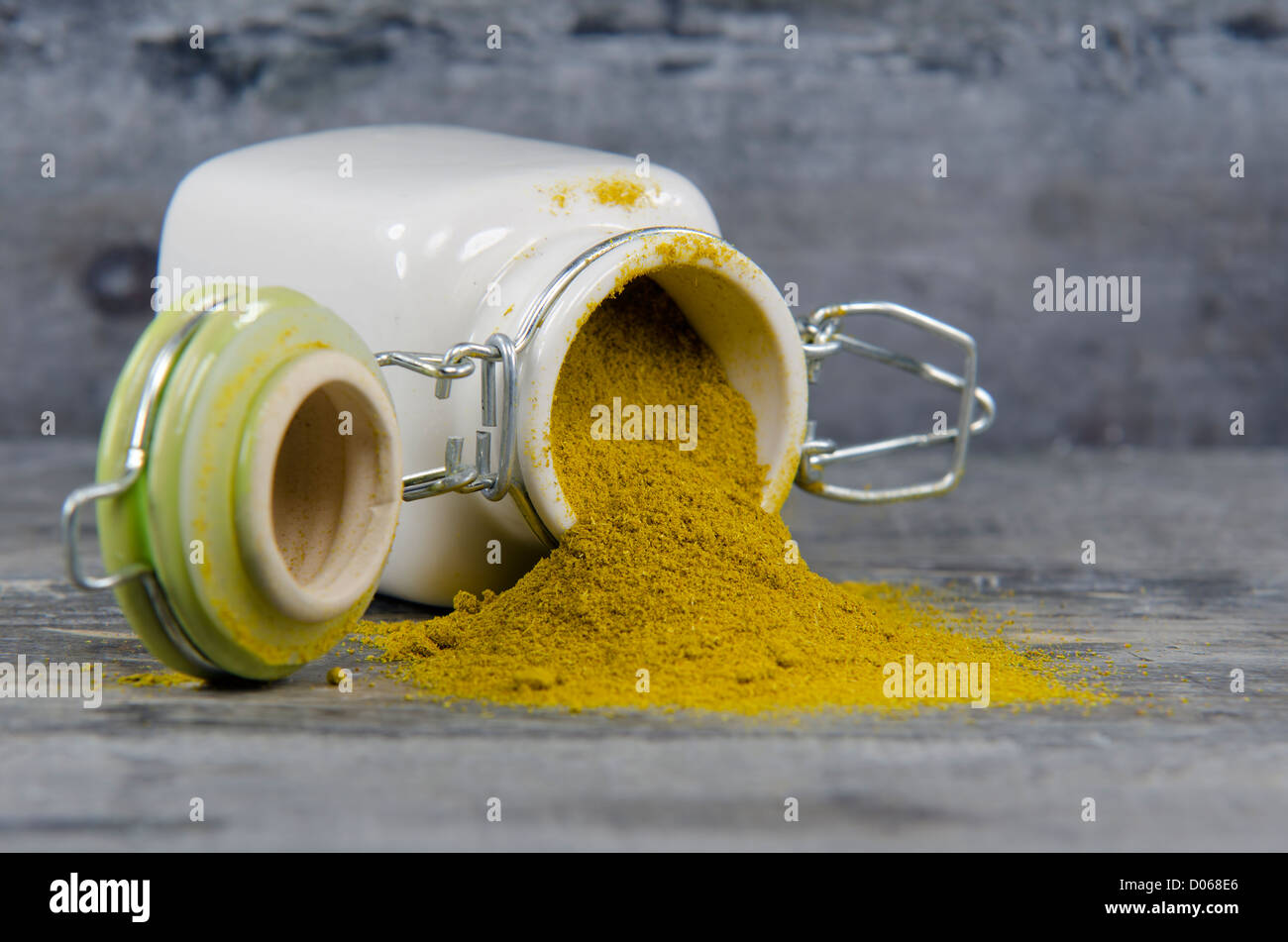 a jar with curry powder Stock Photo - Alamy