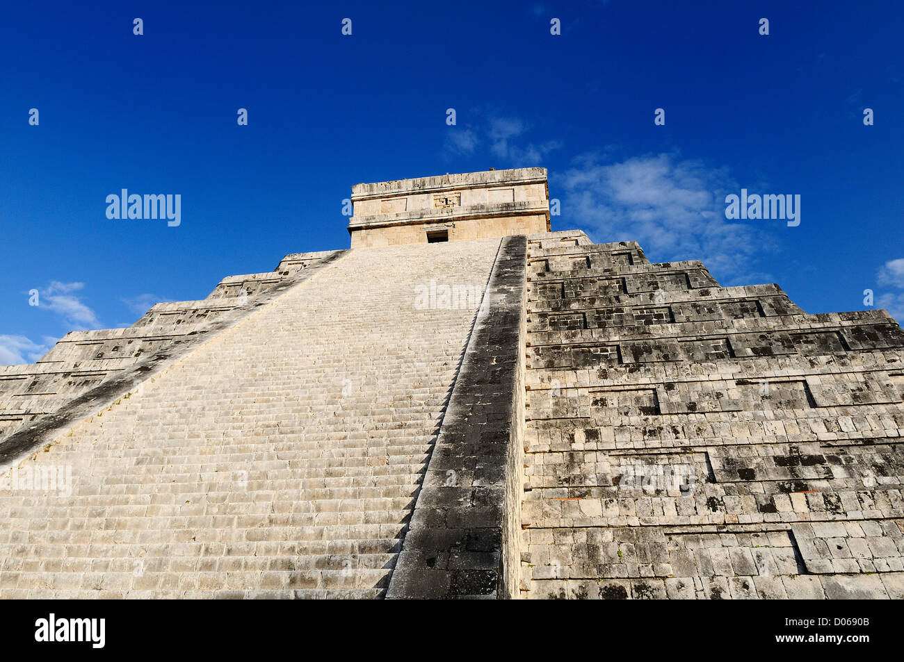 Chichen Itza feathered serpent pyramid, Mexico Stock Photo - Alamy