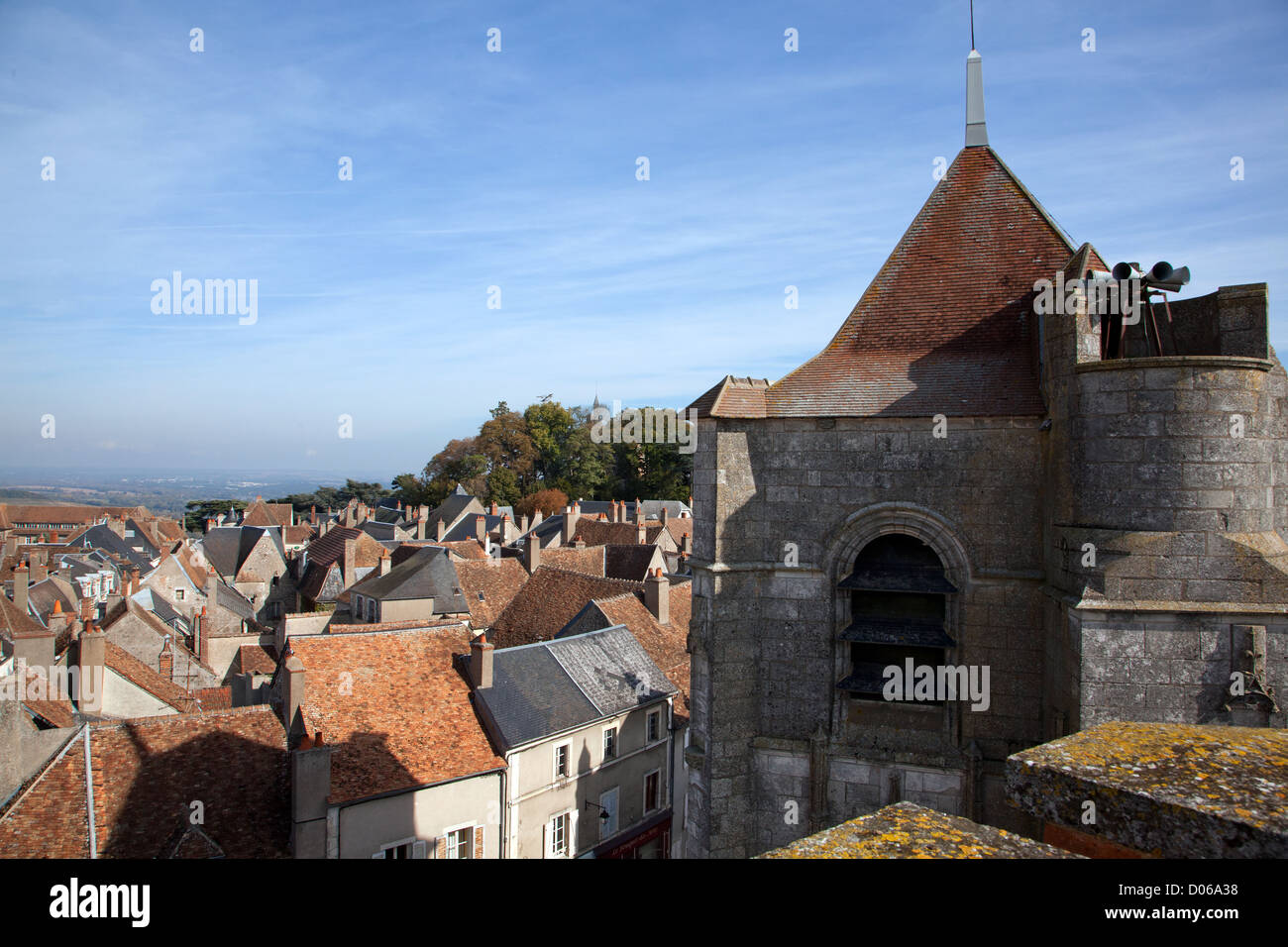 ROOFS AND THE CHURCH IN THE VILLAGE OF SANCERRE CHER (18) FRANCE Stock ...